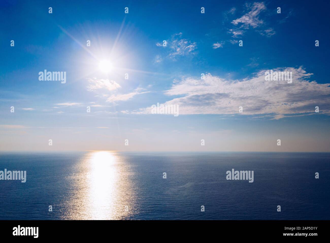 Sun over ocean. Sea landscape. Sun Over Tropical Ocean With Vibrant ...