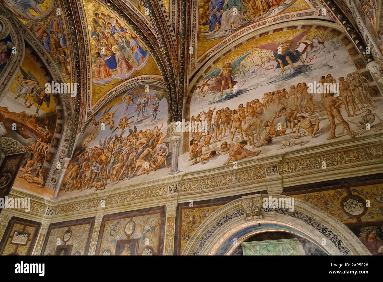 Signorelli chapel hi-res stock photography and images - Alamy