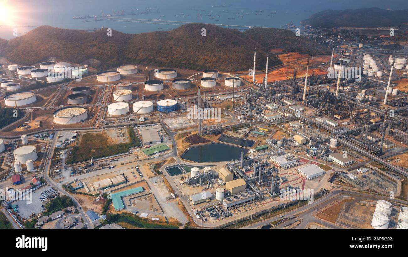 Industry Refinery zone Stock Photo - Alamy