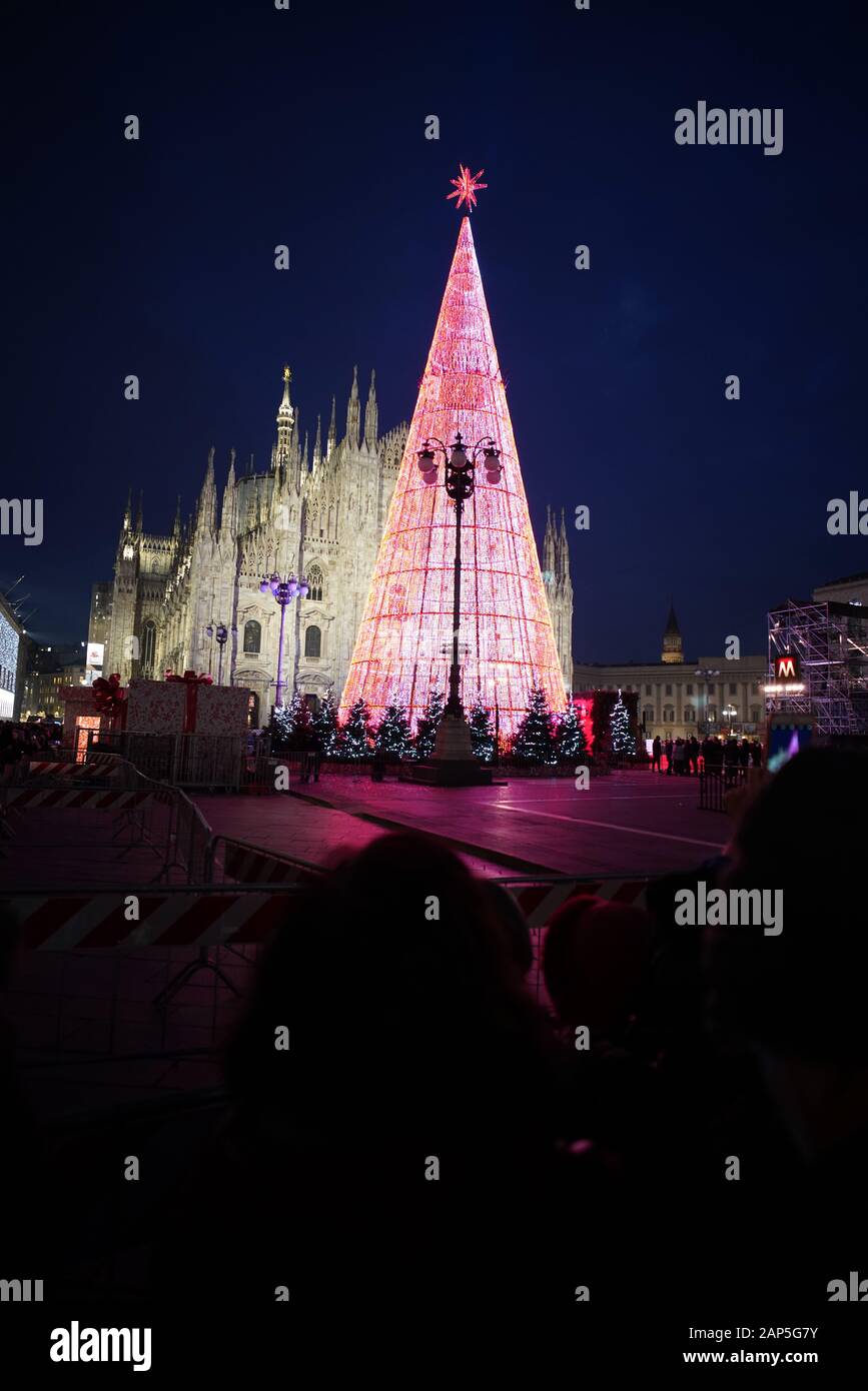 Milan, the lighting of the Christmas tree in Piazza Duomo square, Milan ...
