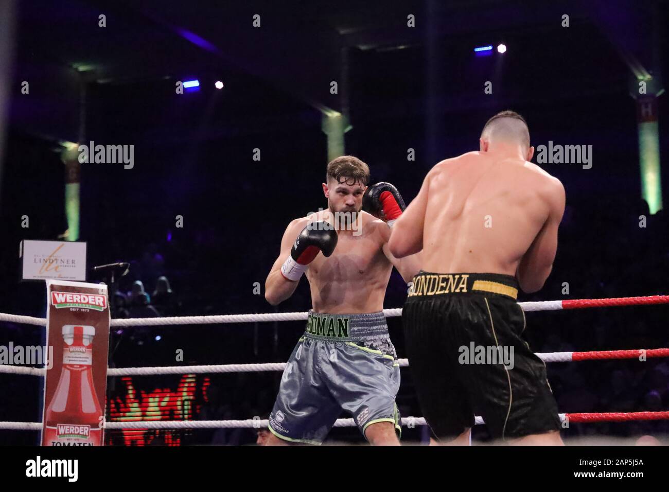 Boxkampf Roman Fress gegen Matteo Rondena German International ...