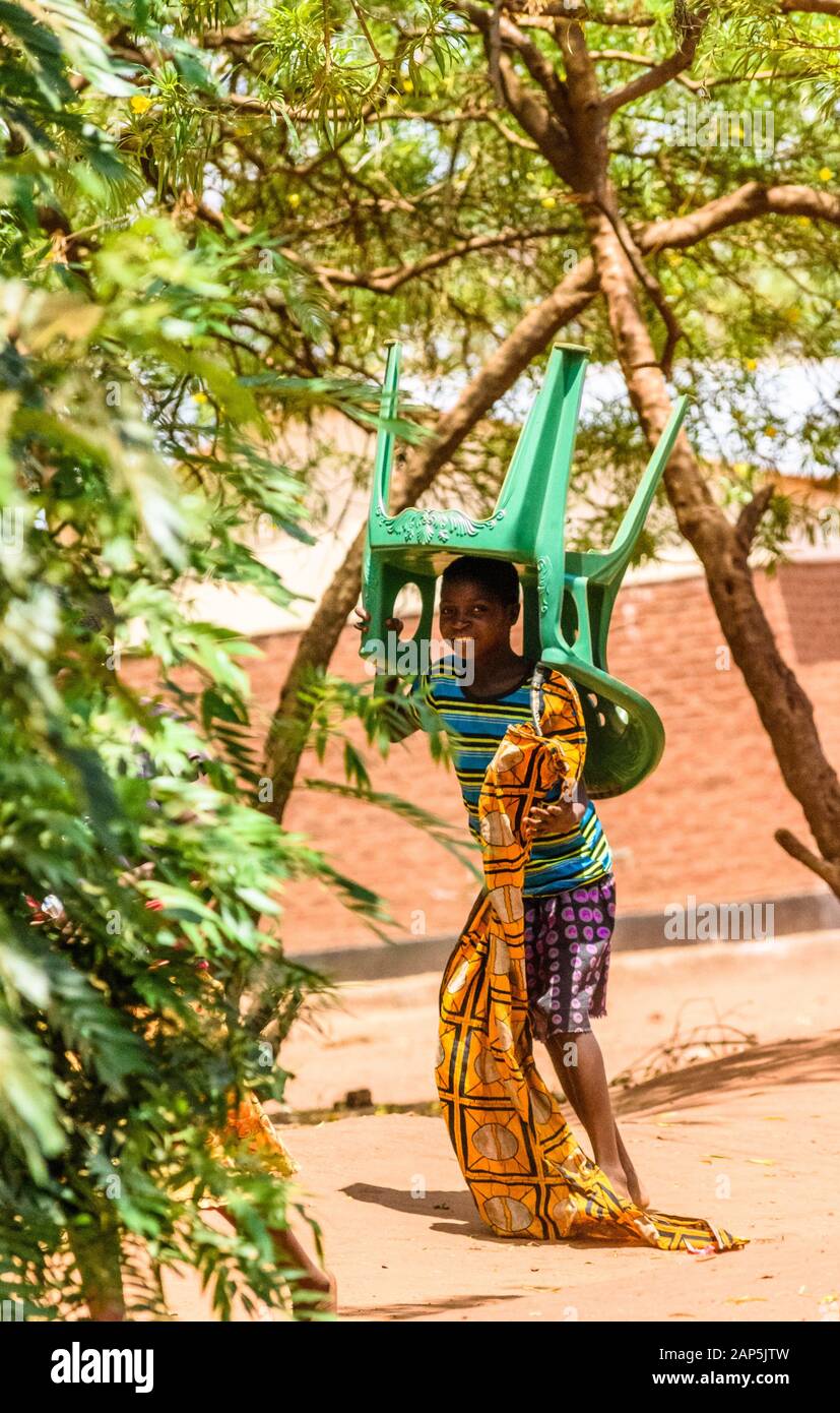 Woman In Carrying Chair High Resolution Stock Photography and Images ...
