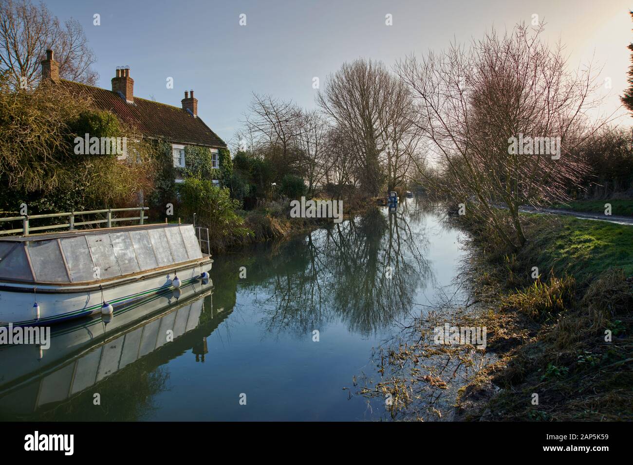 Sunset at the village of Brigham, on The Driffield Navigation Canal in ...