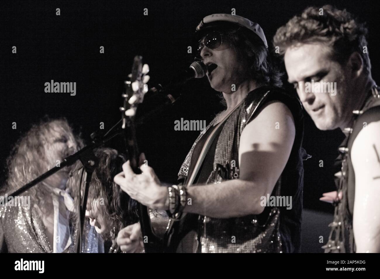 Tragedy tribute band hi-res stock photography and images - Alamy