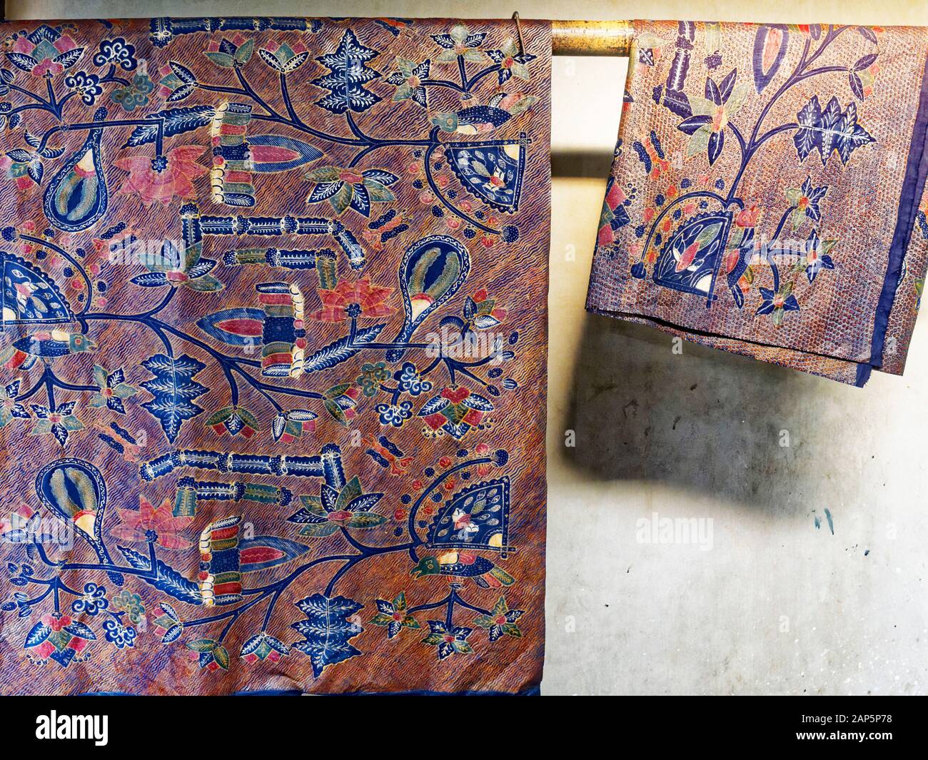 Traditional Batik fabric factory, Yogyakarta, Jawa, Indonesia , Asia ...