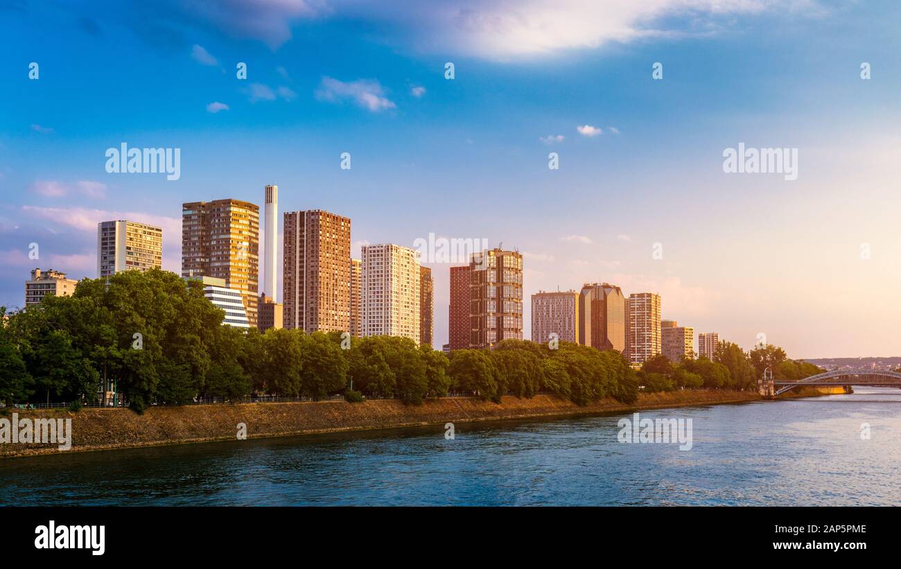 Towers, skyscrapers and buildings of the Front-de-Seine by the River ...