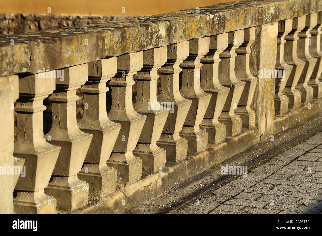 Balustrade classic roman architecture hi-res stock photography and ...