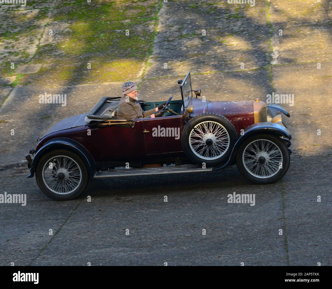 Tim Britnell, De Dion Bouton IS 3/5 Torpedo, Vintage Sports Car Club ...