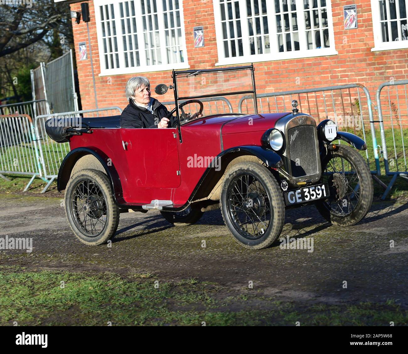 Mrs Fabienne Muschamp, Austin 7 AD, Vintage Sports Car Club, VSCC, New ...