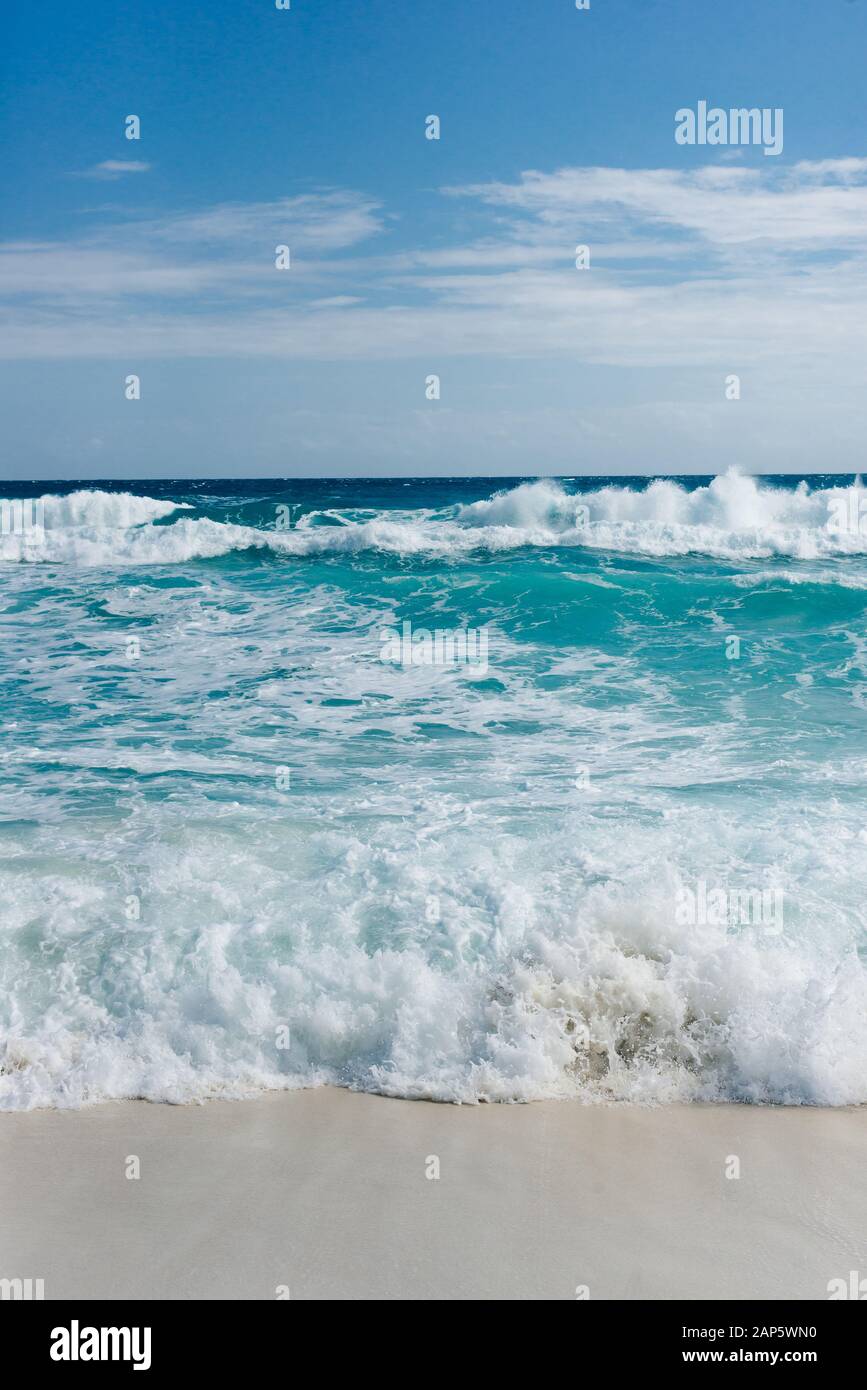 Caribbean tropical turquoise beach Cancun, playa del caren, Mayan ...