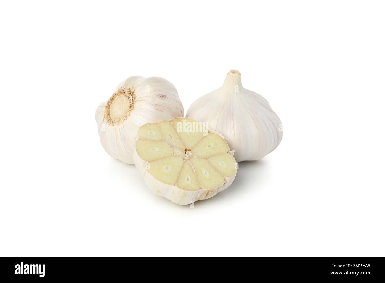 Fresh garlic bulbs isolated on white background Stock Photo - Alamy