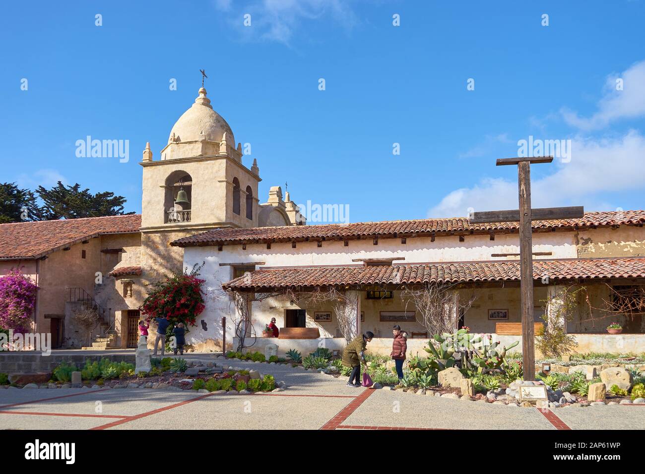 Exterior of the Carmel Mission, or Mission San Carlos Borromeo del Río ...