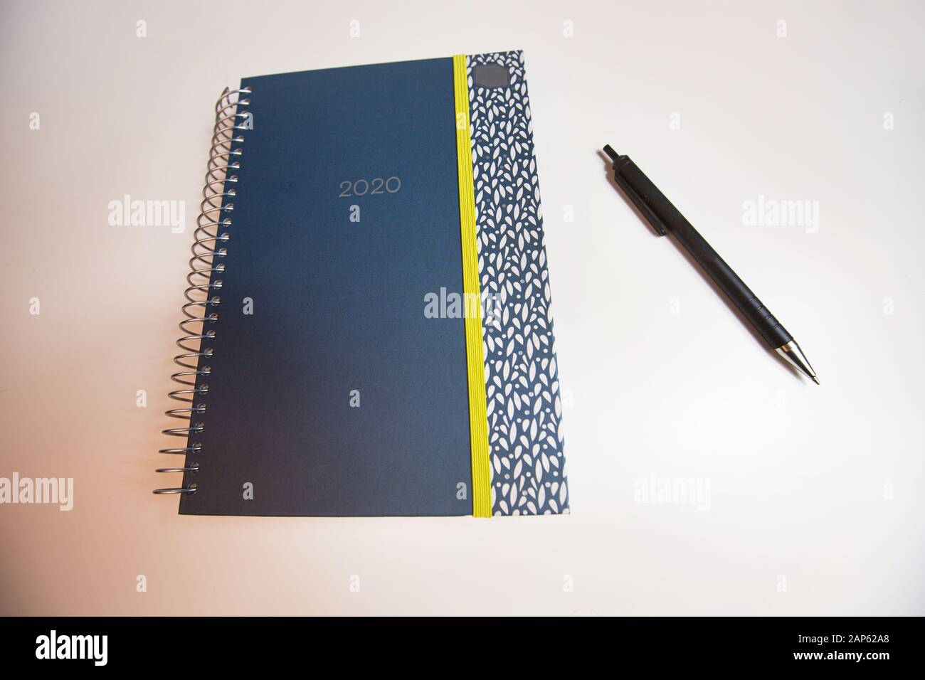 Goals 2020 new year with office accessories. Business to do list ...