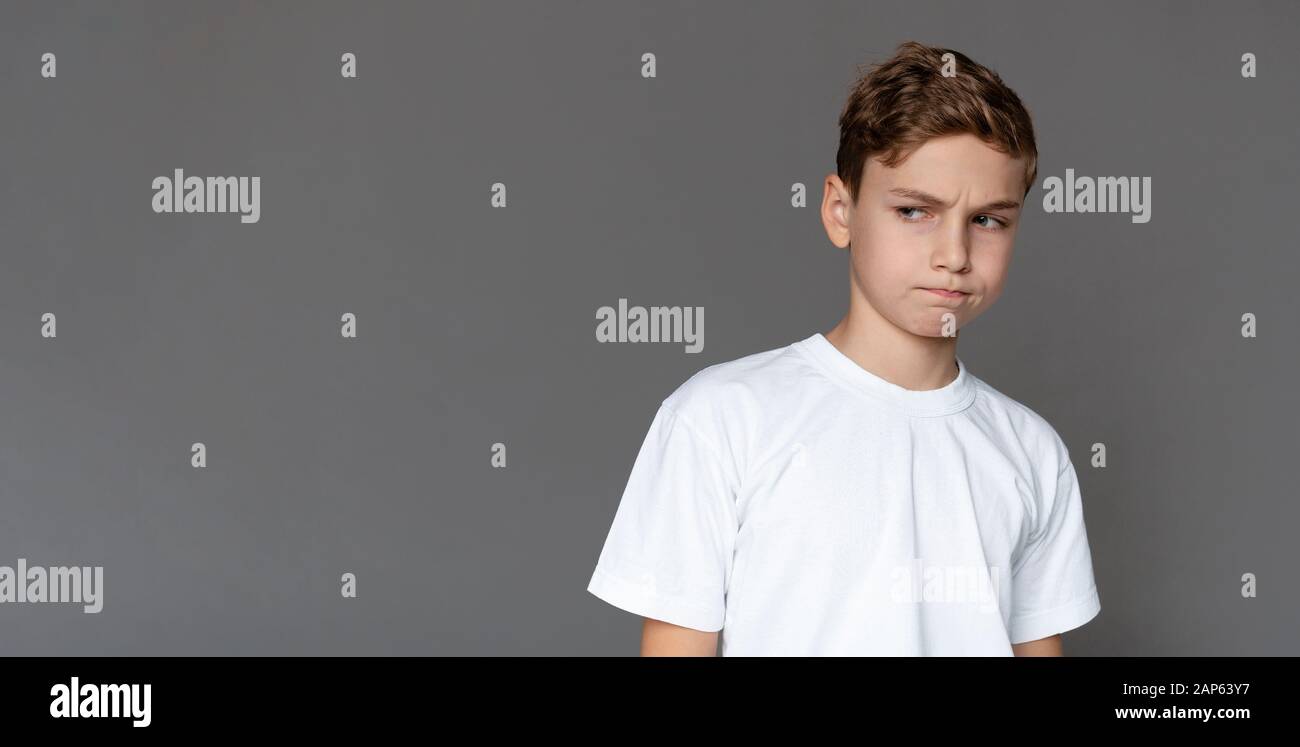 Troubled teen boy hi-res stock photography and images - Alamy