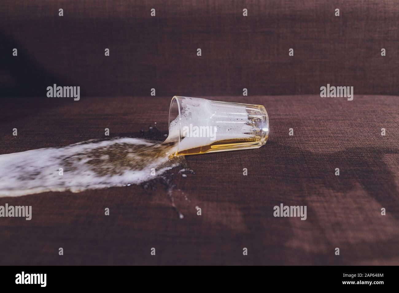 Spilled glass of water still life hi-res stock photography and images ...