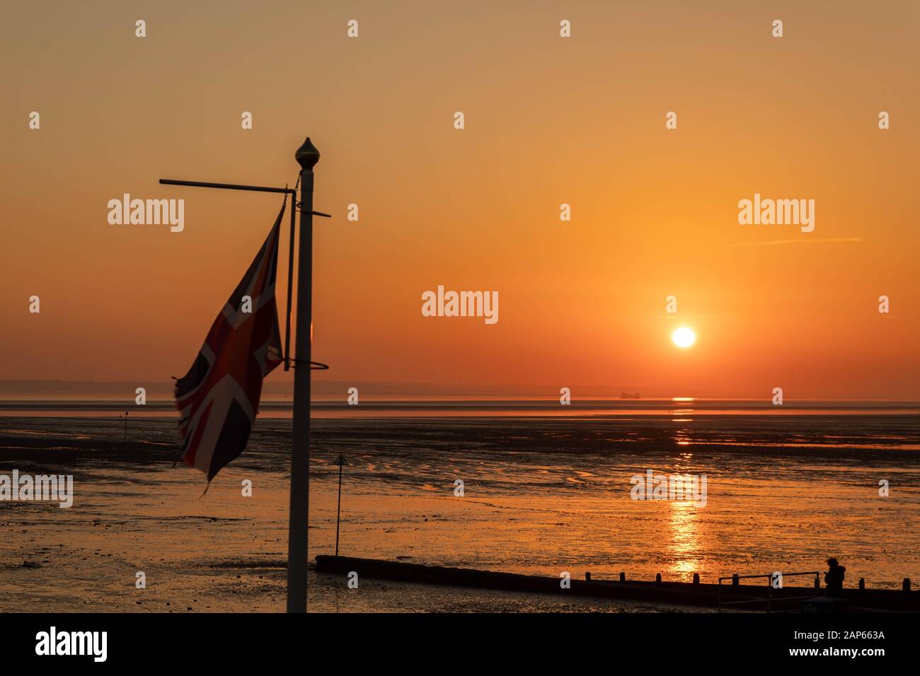 Southend-on-Sea, UK. 21st Jan, 2020. A red sunset at low tide in ...