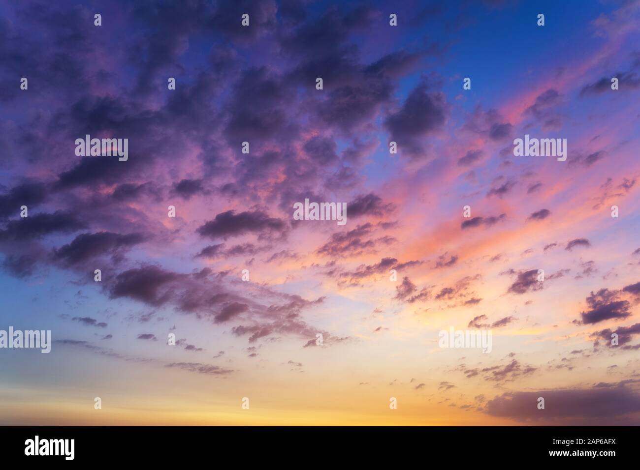 Beautiful sunset or sunrise above the sea. Tropical sunset or sunrise ...