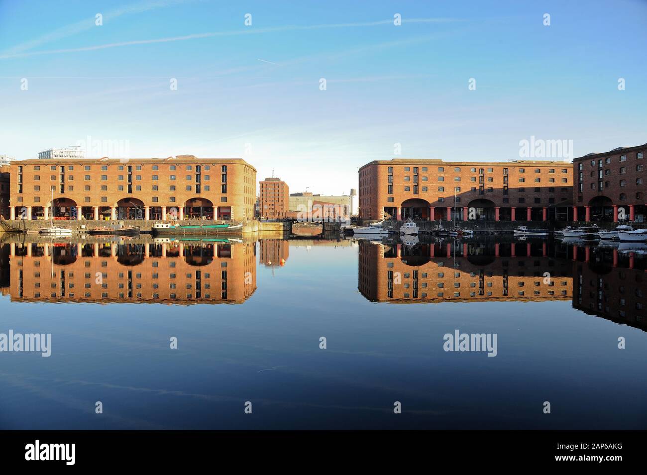 Queens Dock Liverpool High Resolution Stock Photography and Images - Alamy