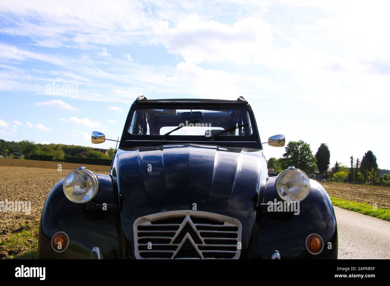 Citroen luggage rack hi-res stock photography and images - Alamy