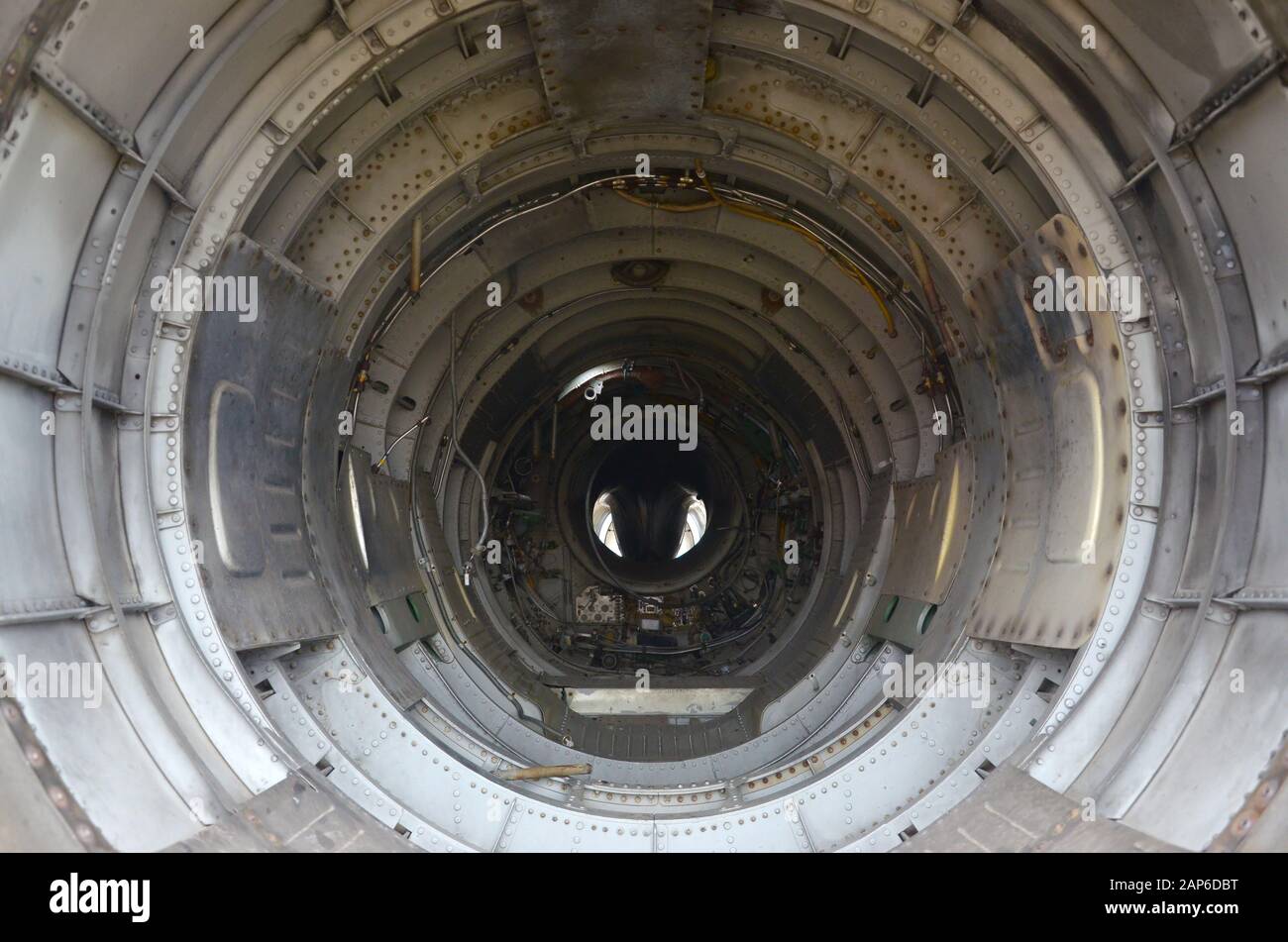 Empty fighter jet fuselage hi-res stock photography and images - Alamy