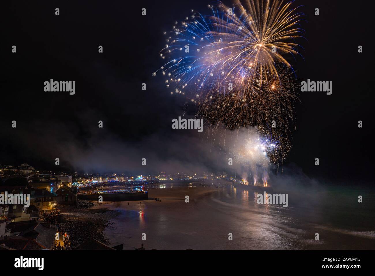 St Ives New Years Fireworks (7 Stock Photo - Alamy