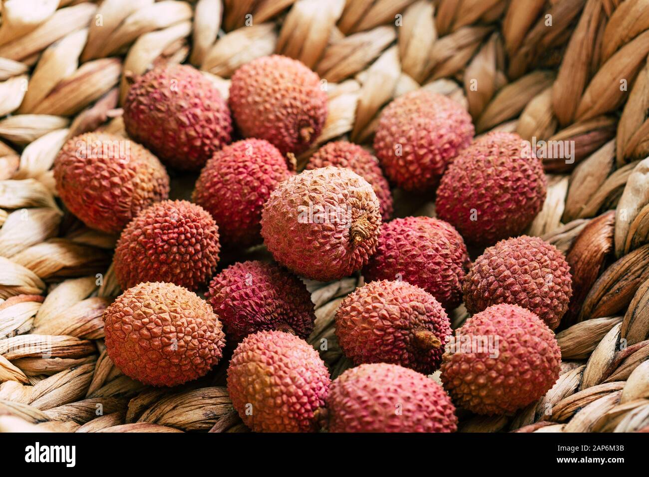 Lychee. Sweet Thai exotic tropical fruit Stock Photo - Alamy