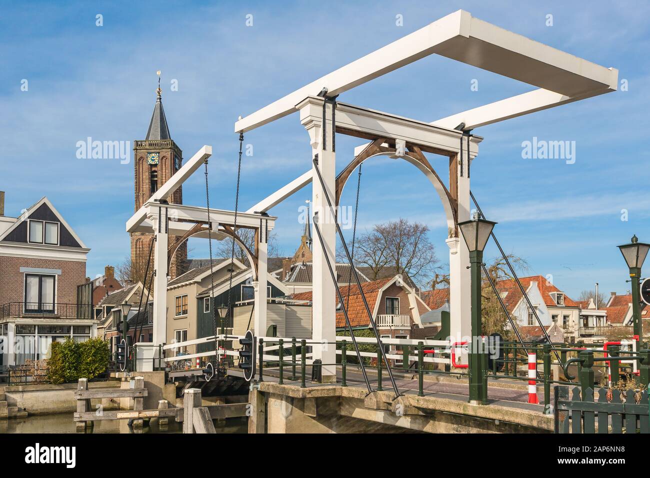 Old draw bridge hi-res stock photography and images - Alamy