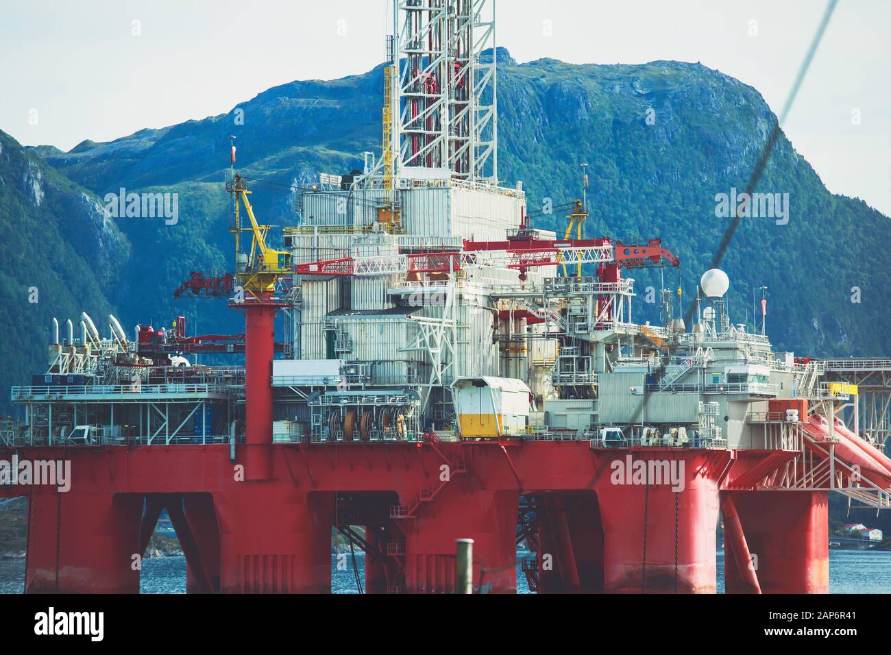 Oil Rig Construction High Resolution Stock Photography and Images - Alamy