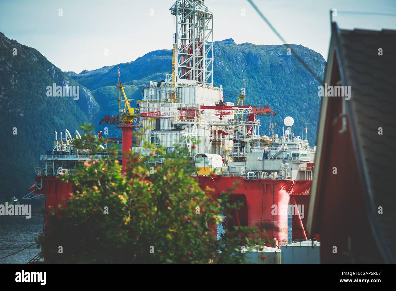 British petroleum oil exploration hi-res stock photography and images ...