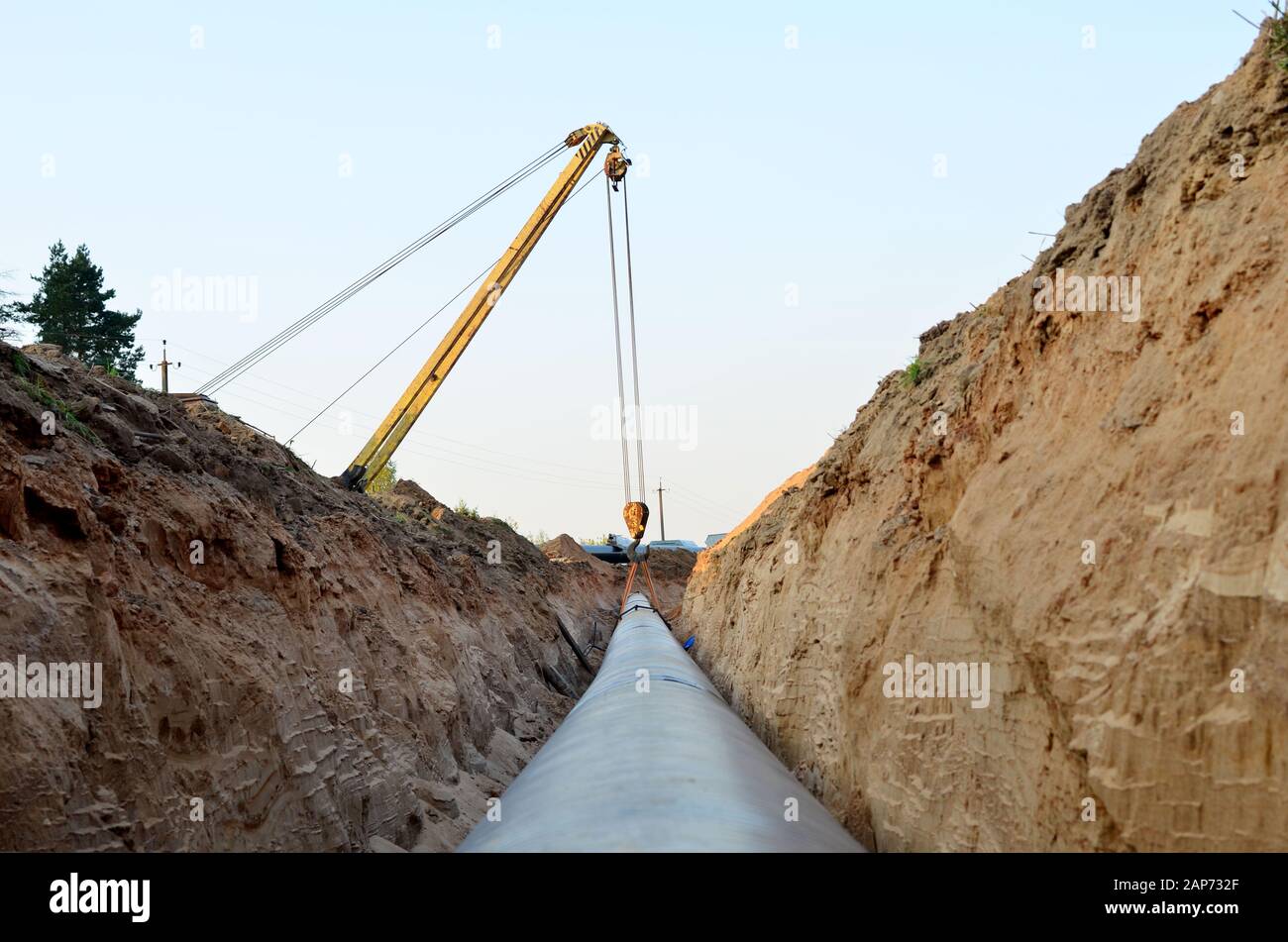 Pipelayer High Resolution Stock Photography and Images - Alamy