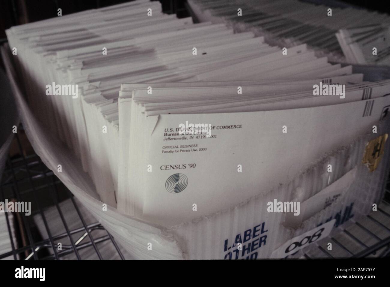 Austin, Texas, USA. 1st Mar, 1990. United States 1990 Census long forms ...