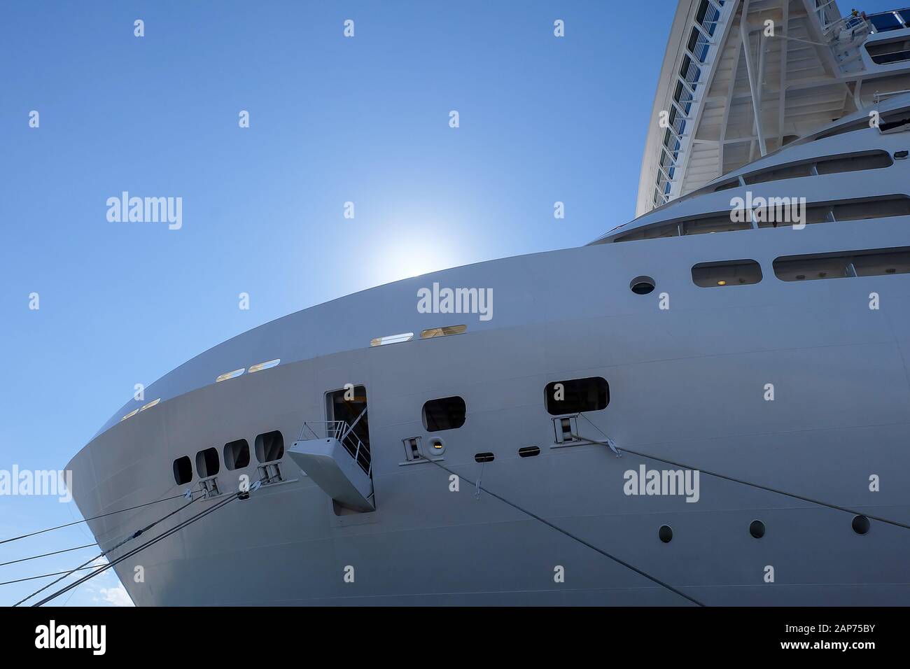 Closeup of the front of a big cruise ship Stock Photo - Alamy