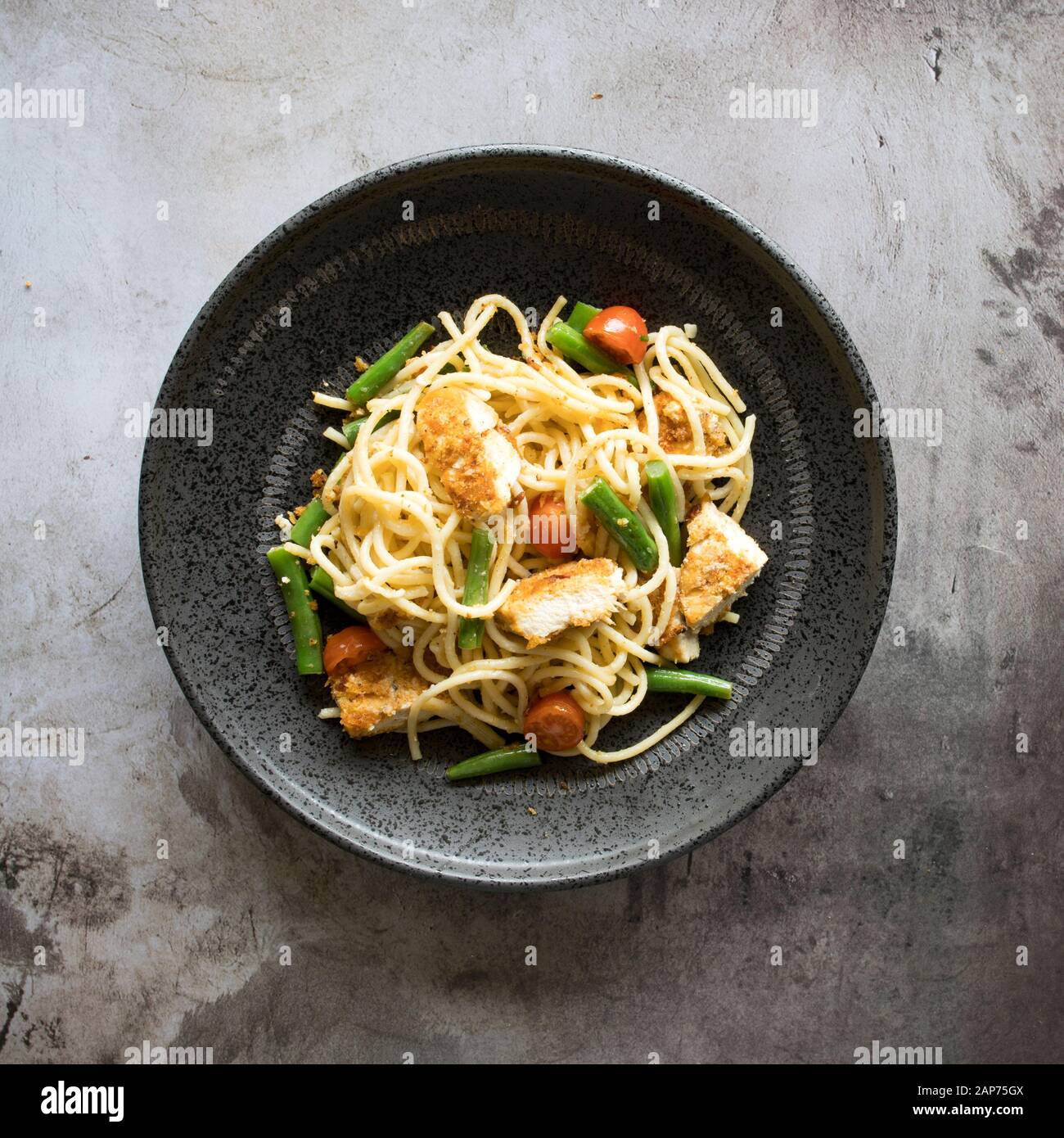 Chicken pasta hi-res stock photography and images - Alamy