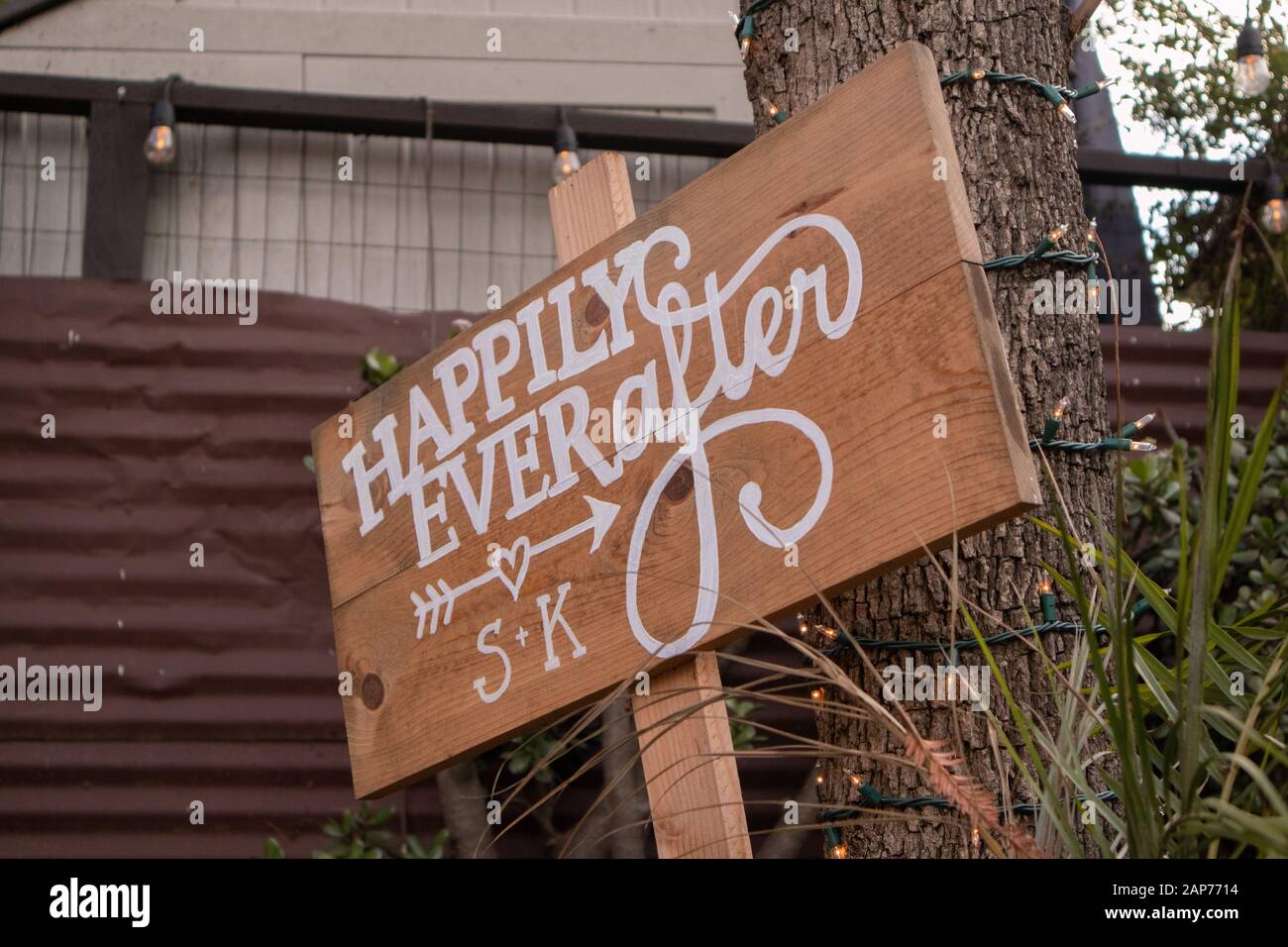 Happily Ever After Sign Stock Photo - Alamy