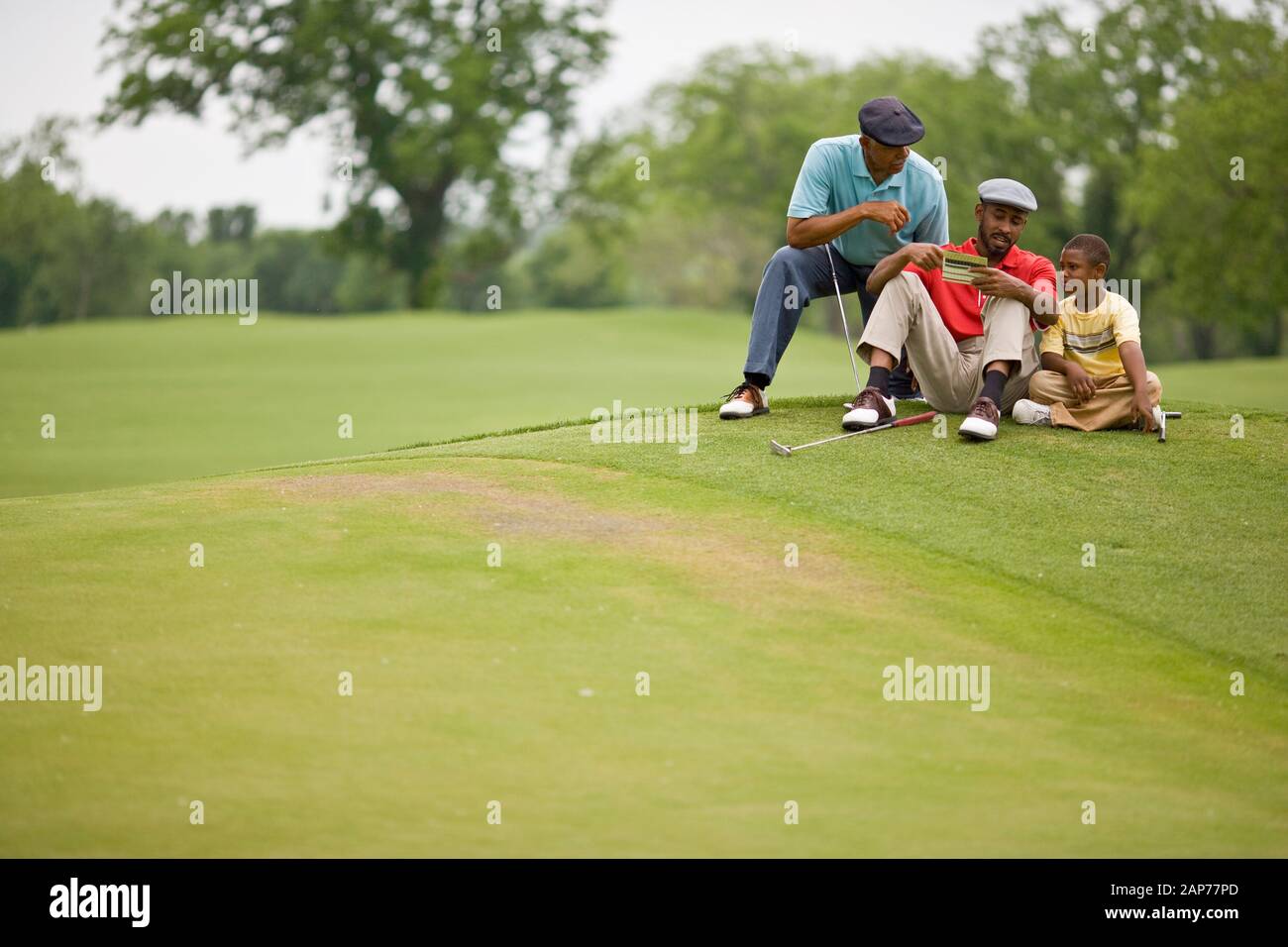 Father sons golf hi-res stock photography and images - Alamy