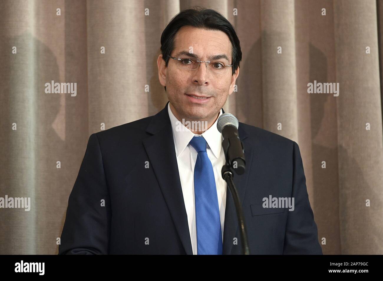 Daon hi-res stock photography and images - Alamy