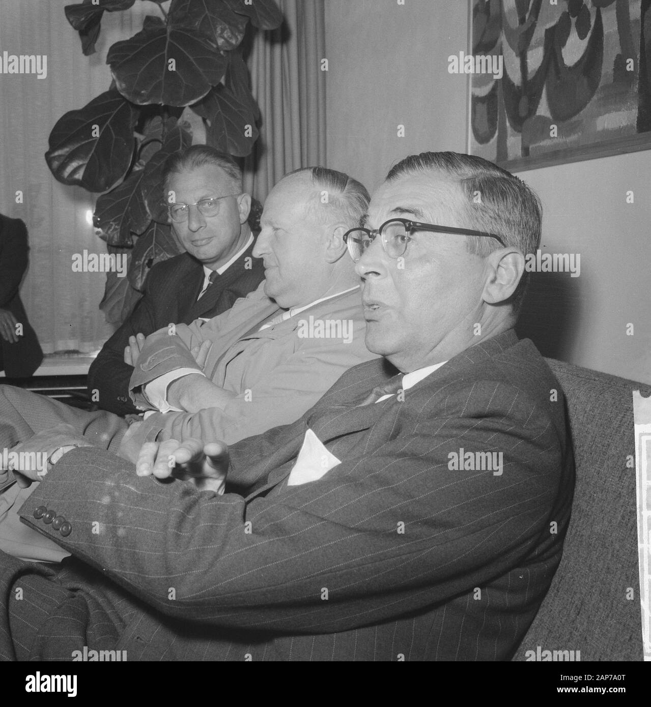 Roos hall Black and White Stock Photos & Images - Alamy