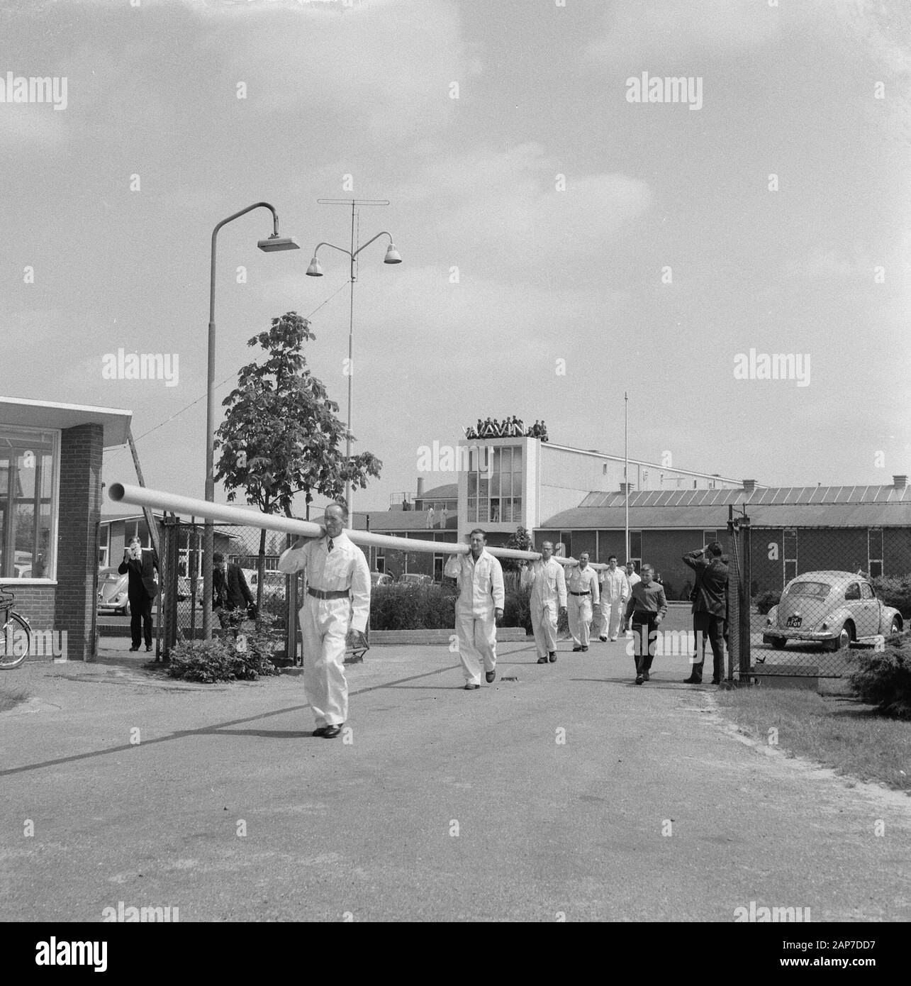 Heavy air transport Black and White Stock Photos & Images - Alamy