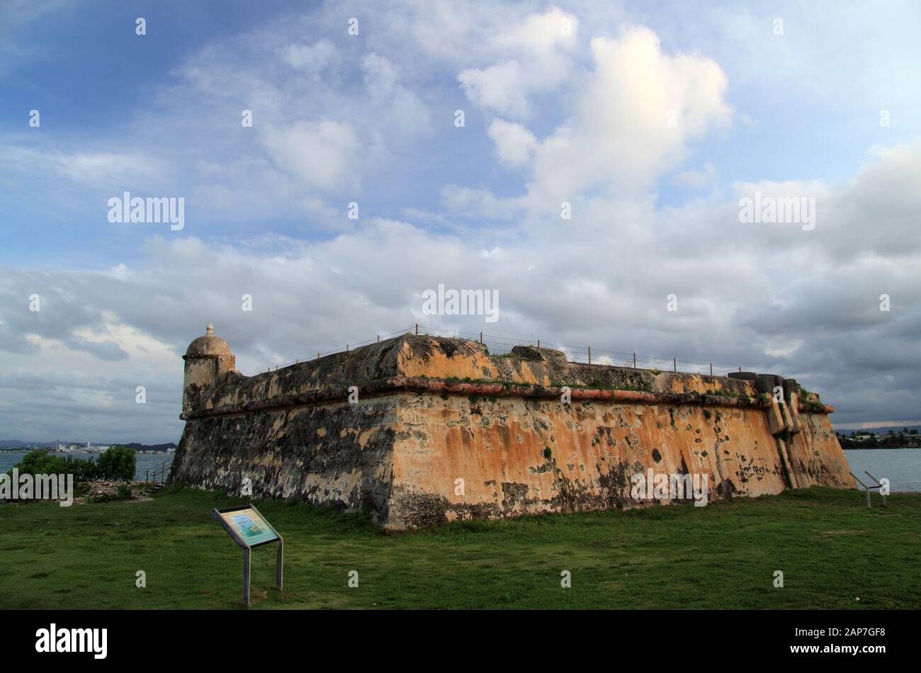 World war one era architecture hi-res stock photography and images - Alamy