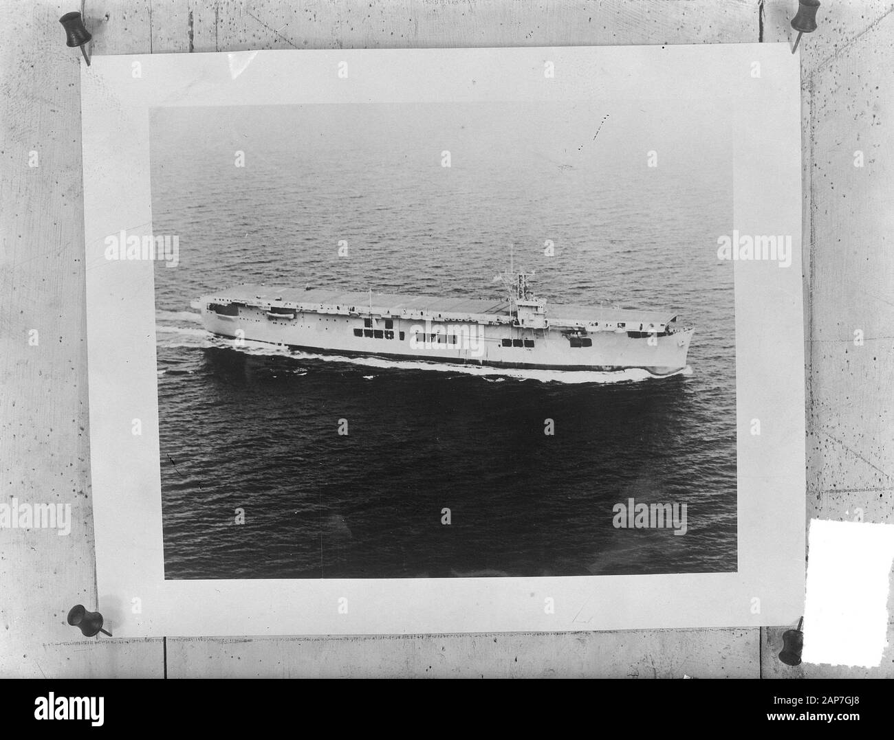 American auxiliary aircraft carrier (Escort carrier, Sangamon class ...