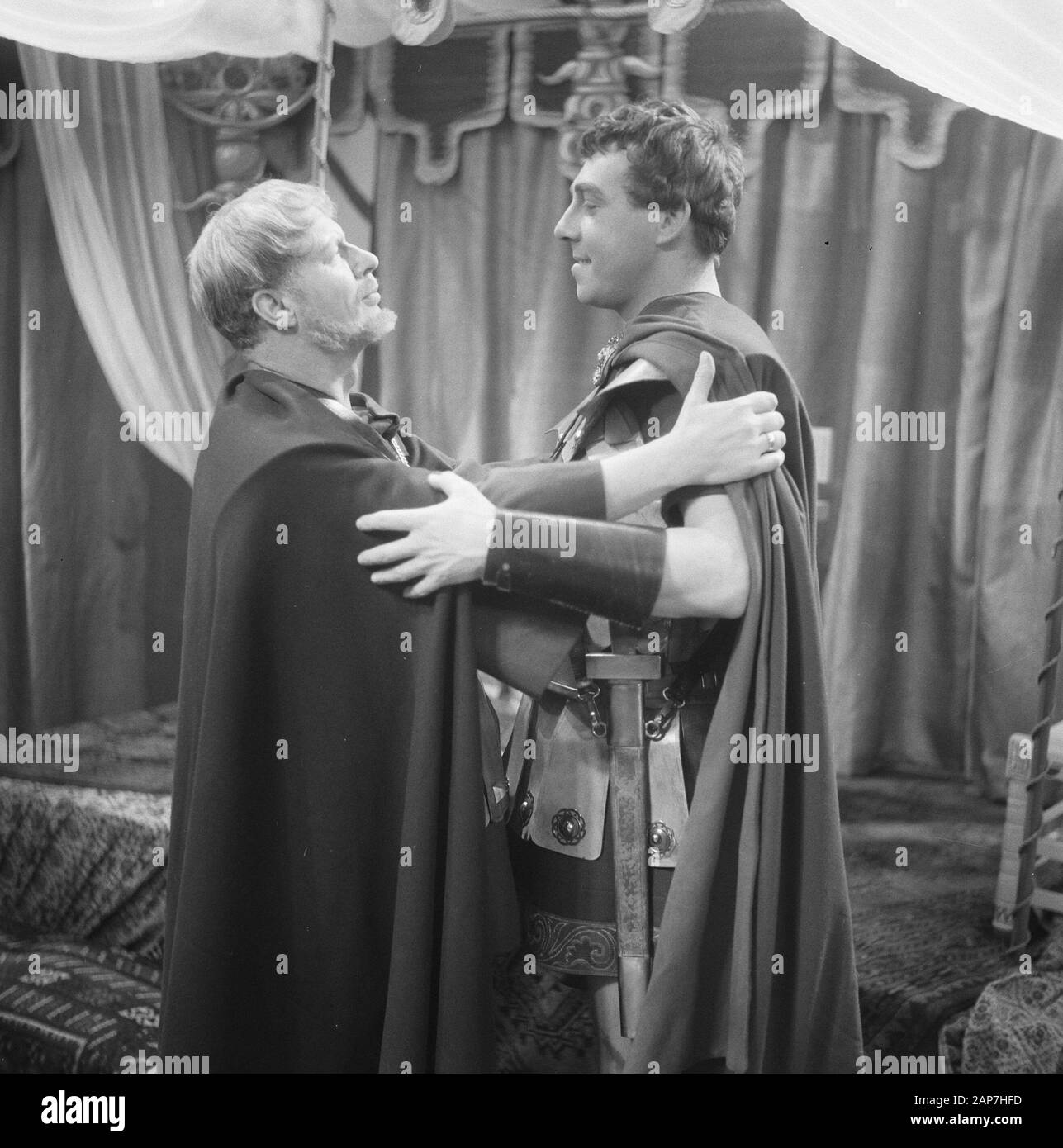 The Conqueror Date: March 8, 1962 Keywords: actors, actors Institution ...