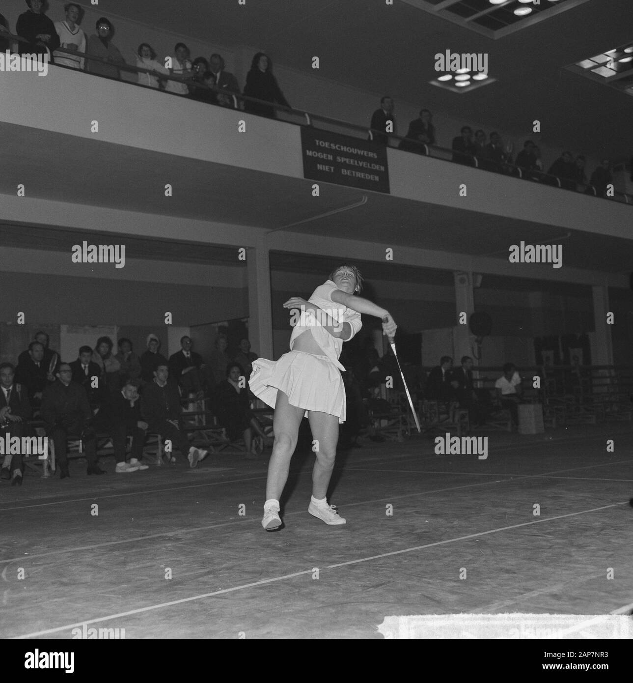 Badminton Championships in Utrecht. Agnes Geene in action second Date ...