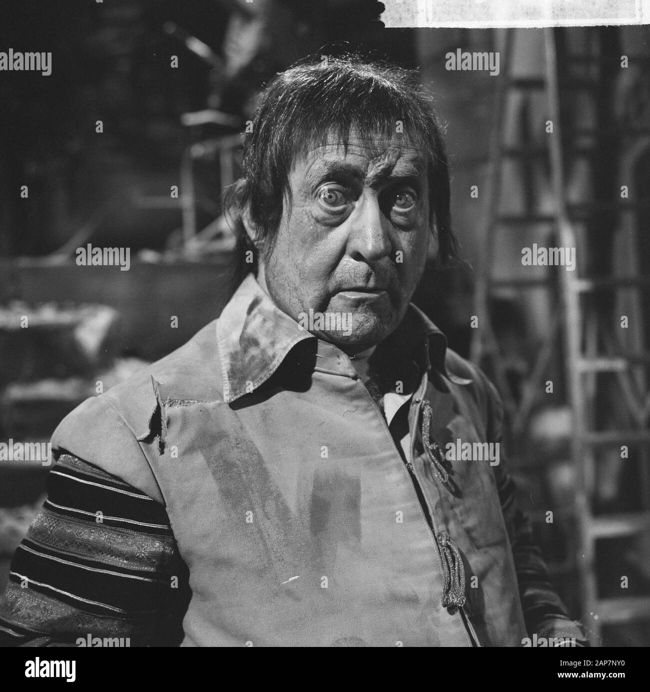 The Hunchback television piece of the VARA. Portrait of Johan Card Date ...