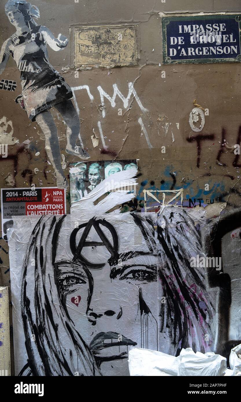 Gritty Street Art Paris, France Stock Photo - Alamy