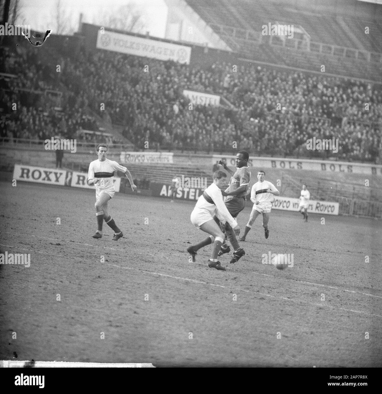 Blue-White against DWS 0-2, Sparendam in duel with Pijlman on ...