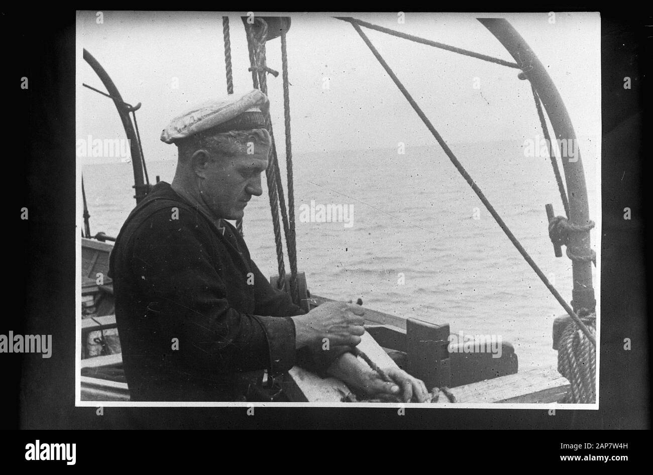 The minesweeper Abraham Crijnssen on maneuver Annotation: Repronegative ...