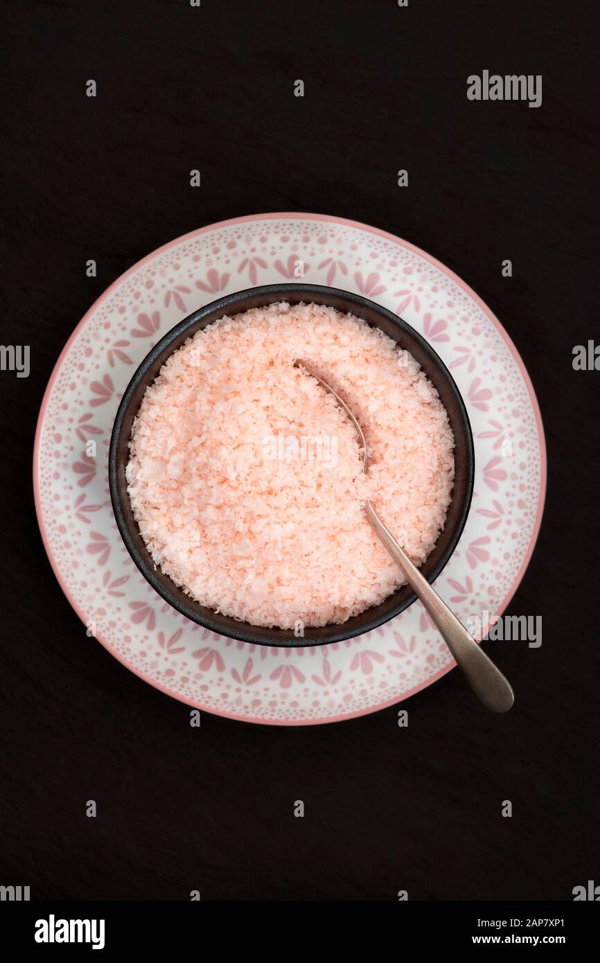 Coarse salt flakes hi-res stock photography and images - Alamy