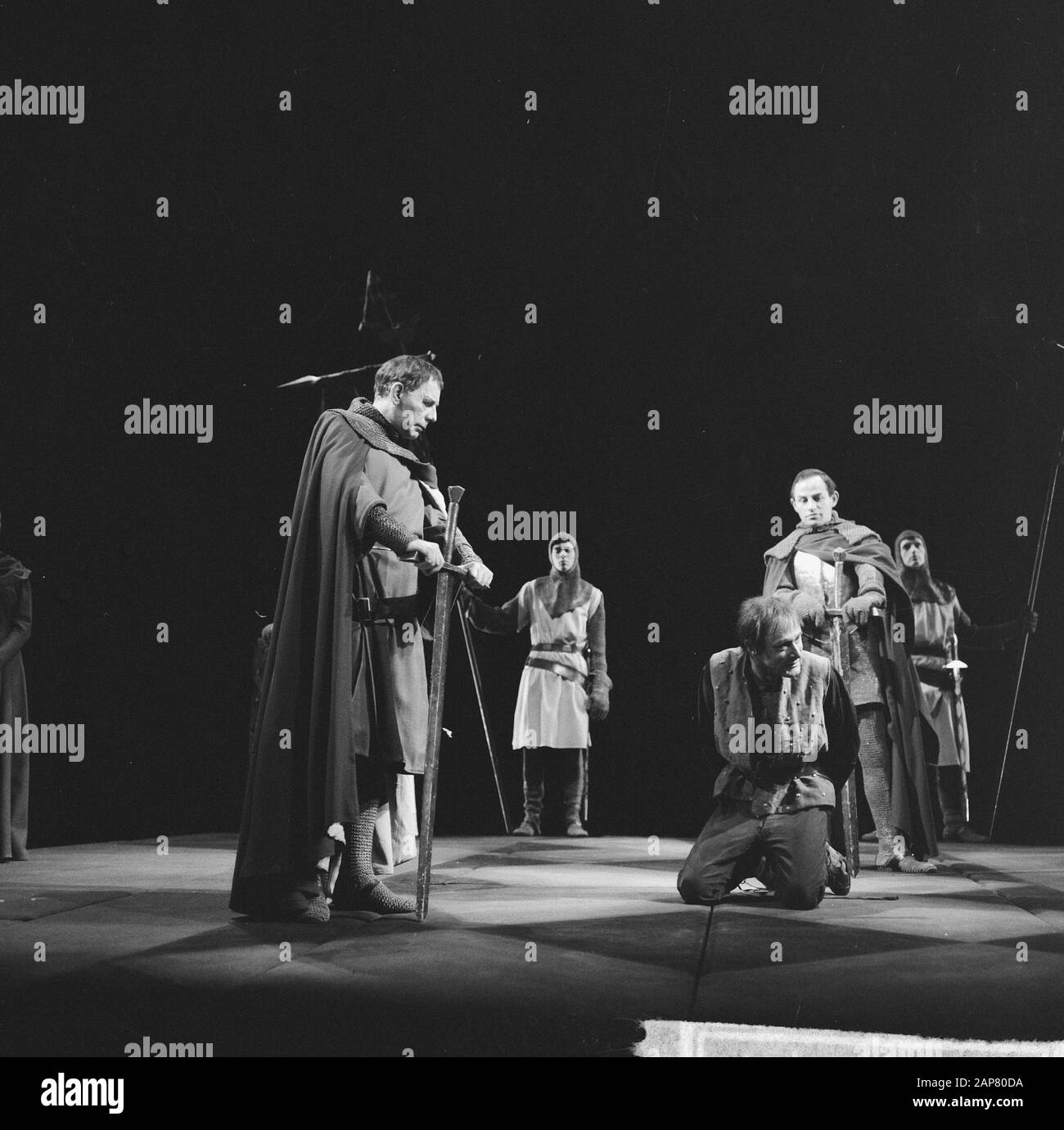 Allerd van der scheer right julien schoenarts hi-res stock photography ...