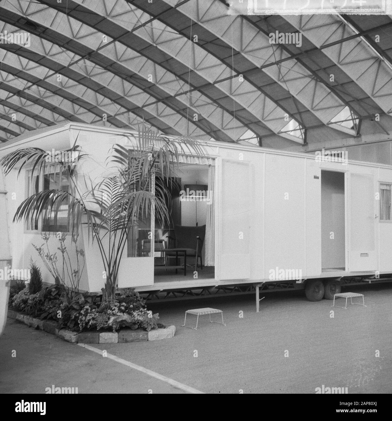 10 meters wide hi-res stock photography and images - Alamy