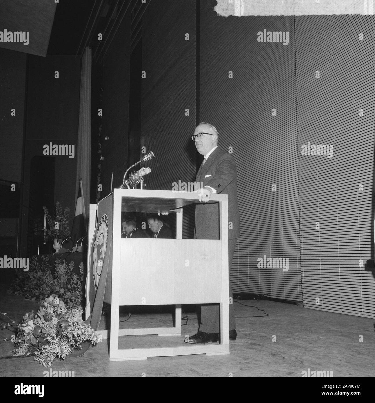 Meeting European Movement in the Netherlands, Prof. dr. Hallstein Date ...